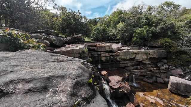 Бокор Popokvil Waterfall, Камбоджа. Декабрь 2025. Вид сверху.