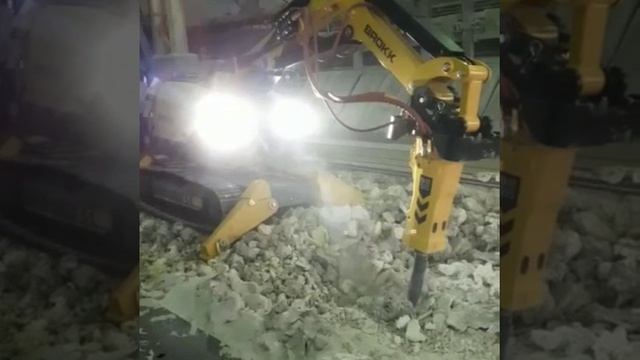 Brokk500  - обслуживание электролизера , Индонезия