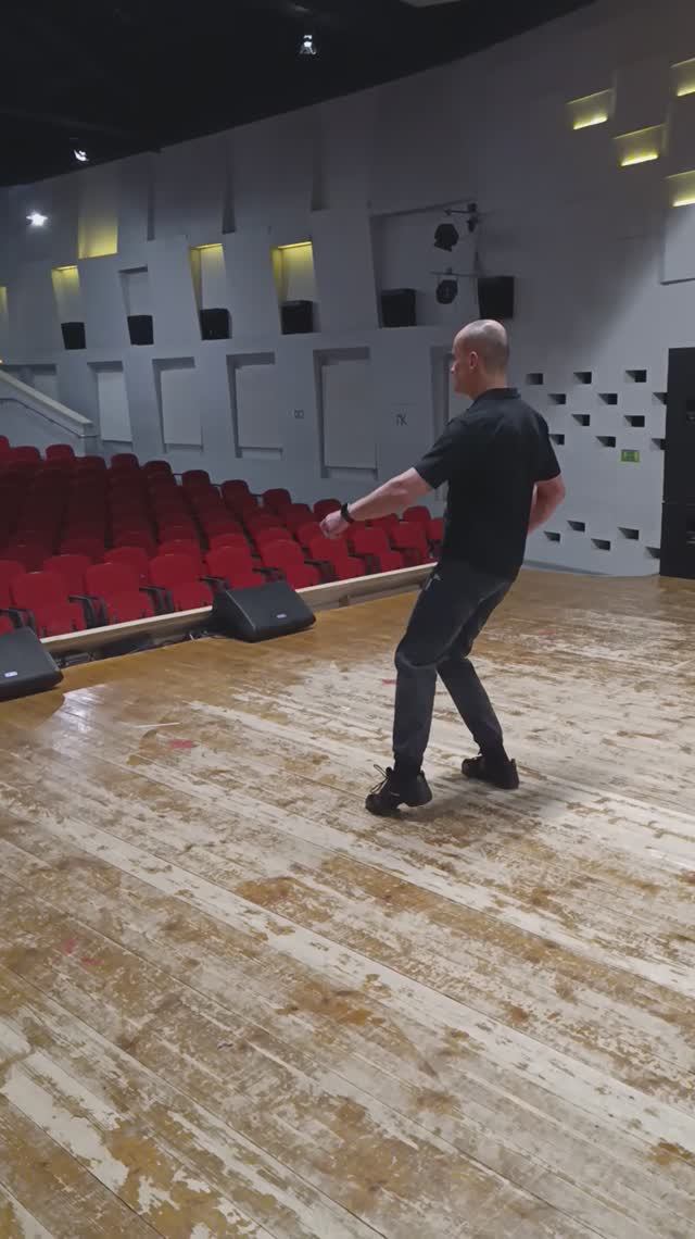 Бачата. Под счёт.