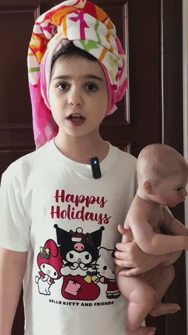 Дочка нашла способ экономить воду #юмор #прикол #семья #нинелькаакварелька