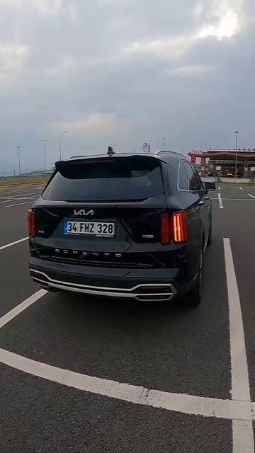 Обзор KIA SORENTO 2022 года выпуска