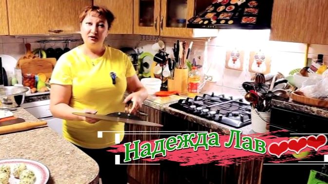 Рецепт чуду: жарим на плоской сковороде с длинной ручкой