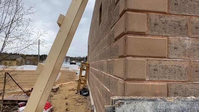 Завершение работ по возведению стен из теплоблоков, дом 107 м2, Рохма Лен. Область 07.05.2024
