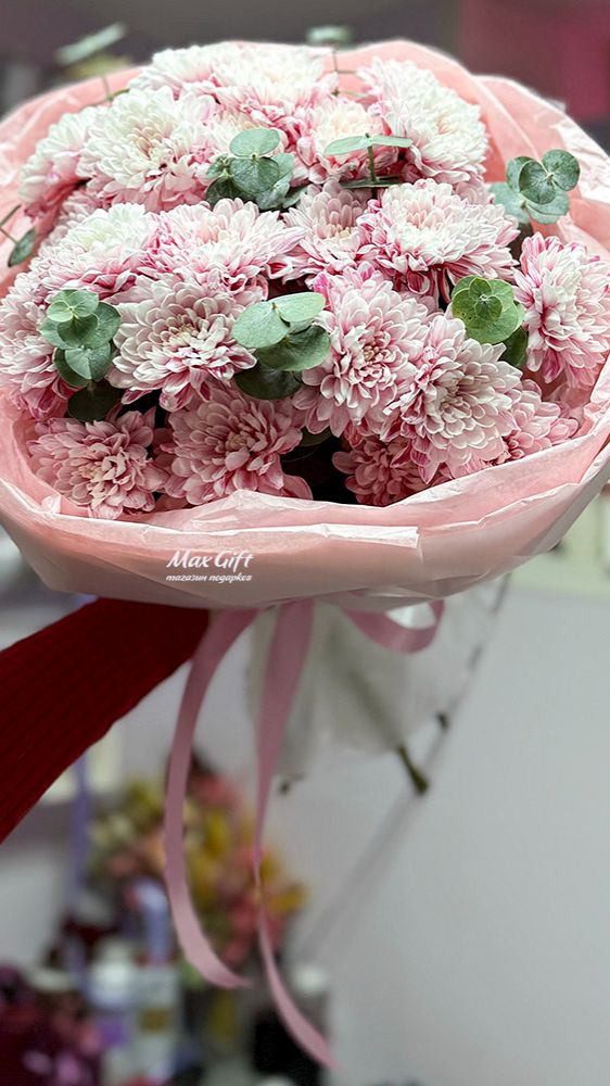 Монобукет из 5 розовой кустовой хризантемы