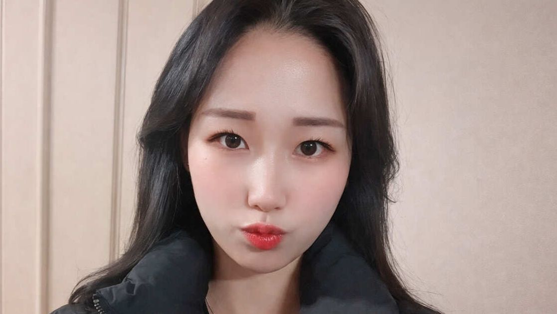 "Слишком красивая" 20-летняя убийца стала звездой соцсетей