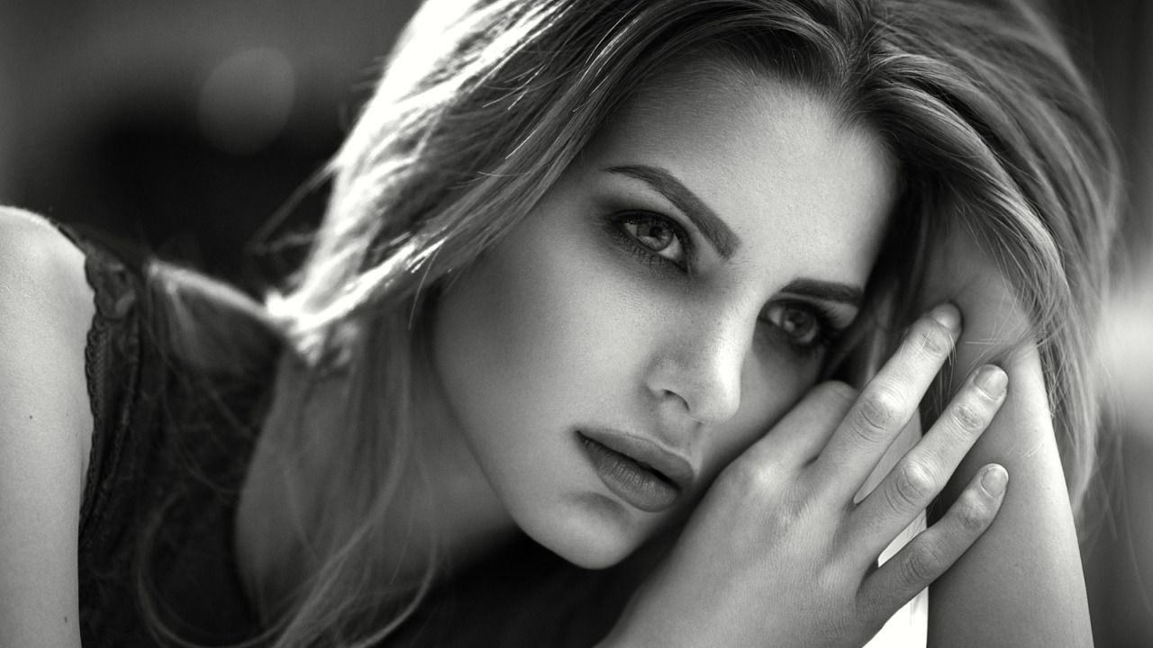 О, МОЙ ЗАСТЕНЧИВЫЙ ГЕРОЙ-читает- СВЕТЛАНА НЕМОЛЯЕВА.стихи-БЕЛЛА АХМАДУЛИНА