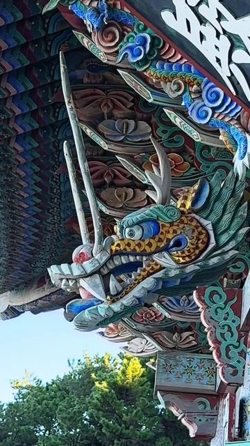 Буддийский монастырь в Пусане. Корея.