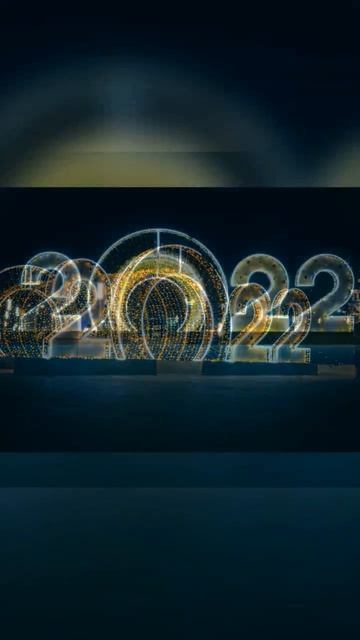 Разные территории могут стать интереснее благодаря световым арт-объектам.