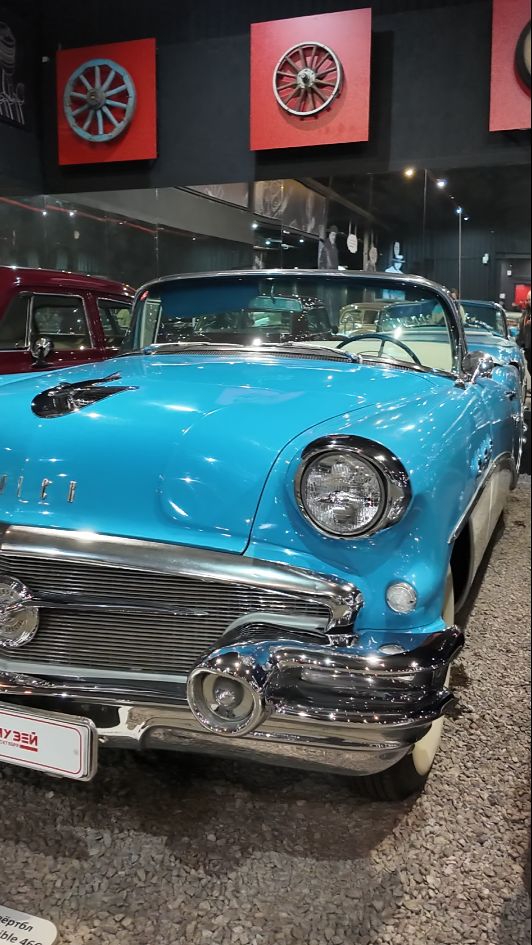 Buick Special Convertible 1956 музей "АВТОМОБИЛИ МИРА"