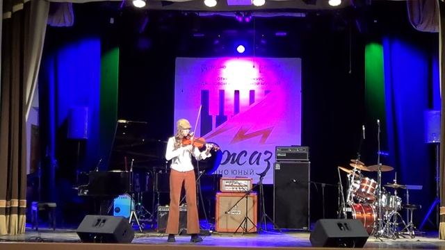 "Clair de lune". J.Kosma. исполняет Ася Отченашенко.(Беларусь)