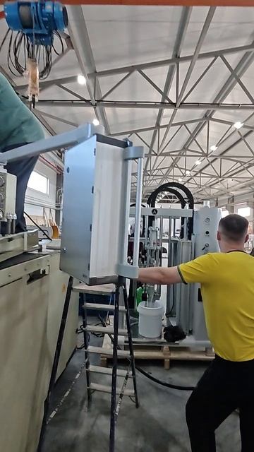 Сборка машины KRATON  модель VS 120 - 3RT  литья жидкого силикона под давлением