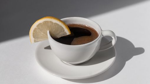 Кофе с лимоном по-особому