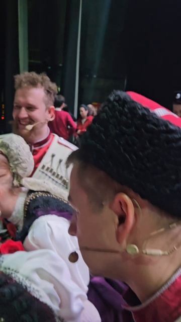 Подарки от покдонников