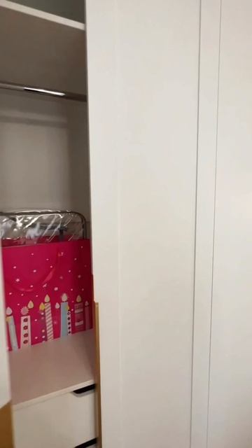 Шкаф распашной 4