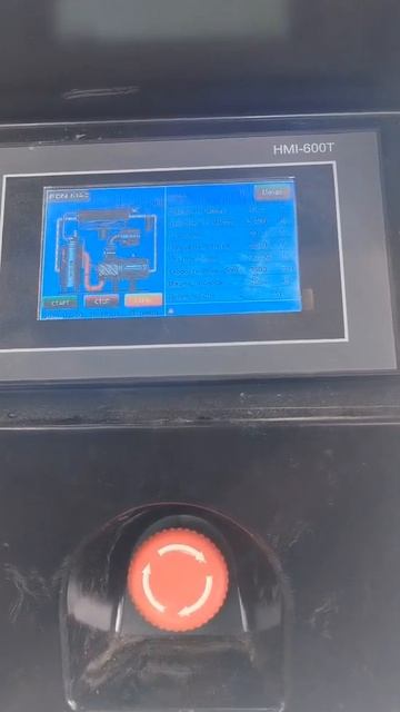 Винтовой компрессор IronMac IC 30/10 DIGI DF 500L IP65