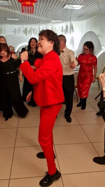 Китайский Новый Год в Якутске! Нюргуша поет песню "Седая ночь"! 21.02.2026 г.