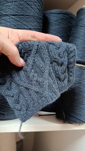 Обзор цвета кашемира PIUMINO от Cariaggi в полотне образца!