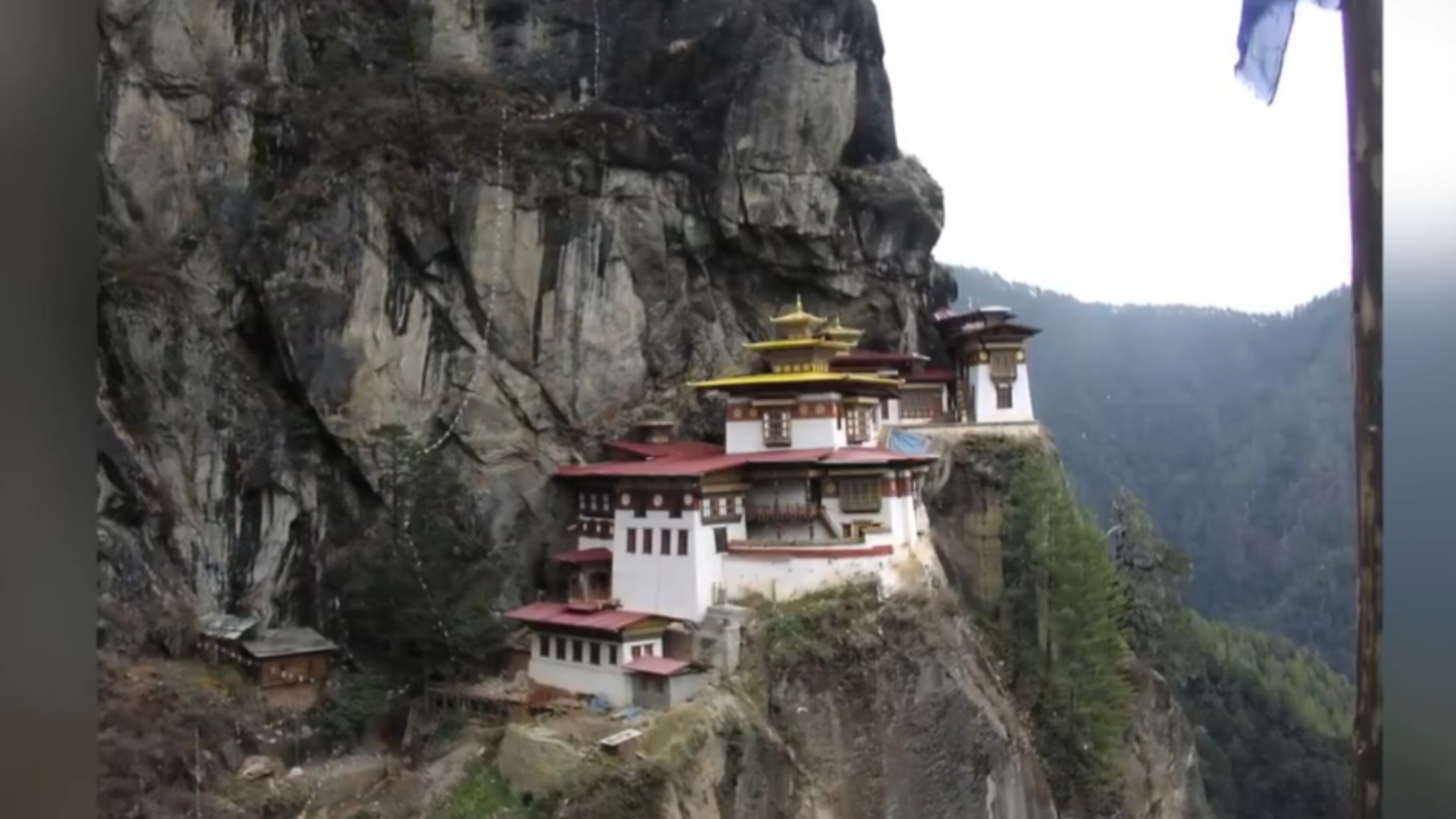 Гималаи .ТОП 10 опасных и жутких мест😱