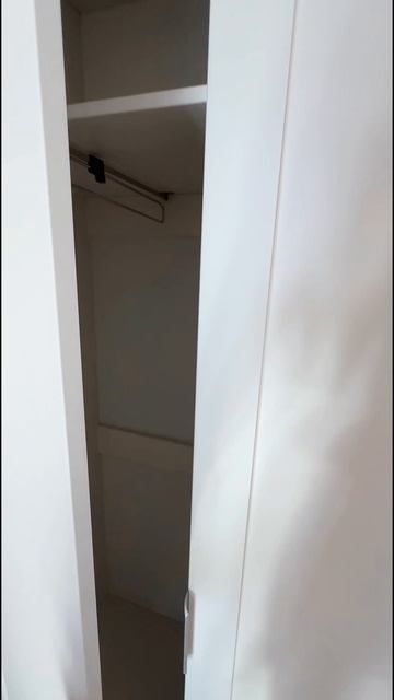 Шкаф распашной 5