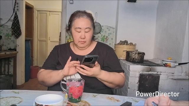 Жизнь аборигенки. Родители. Какая я красотка.  Документальный фильм.