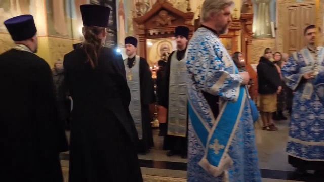 ПРЕСТОЛЬНЫЙ ПРАЗДНИК ИВЕРСКОЙ ОБИТЕЛИ В ЧЕСТЬ ИВЕРСКОЙ ИКОНЫ: ПОЛИЕЛЕЙНАЯ УТРЕНЯ АРХИЕРЕЙСКИМ ЧИНОМ