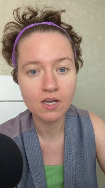 All lay loads on a willing horse. Пословицы и поговорки на английском.