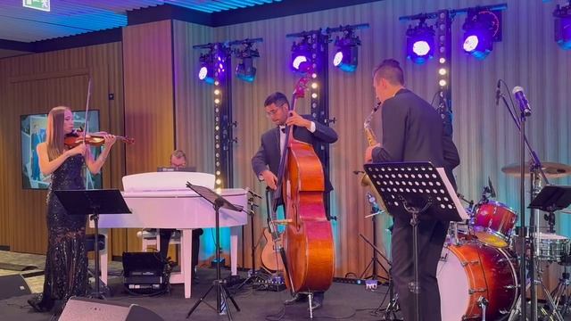 Заказать Jazz band п/у Владимира Яцкевича на мероприятие