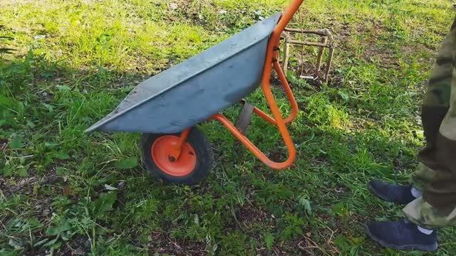 Усилил садовую тачку