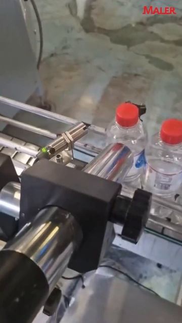 Процесс нанесения маркировки на ПЭТ бутылки - каплеструйным промышленным маркиратором MALER 466 CIJ