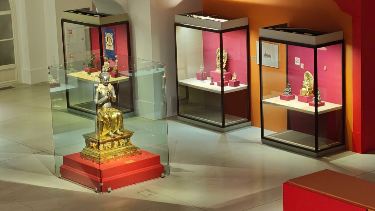 Маленькие истории Эрмитажа: Выставка «Драгоценность в лотосе». Выпуск 13