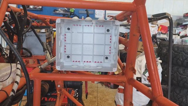 Крепление нового щитка с PDM