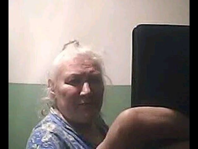 А чего сама тварь в жизни добилась ? Ну работают молодые в полиции. Злобы сколько