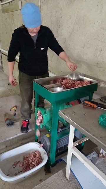 Мощная мясорубка MS52 GRINGO видео от покупателя