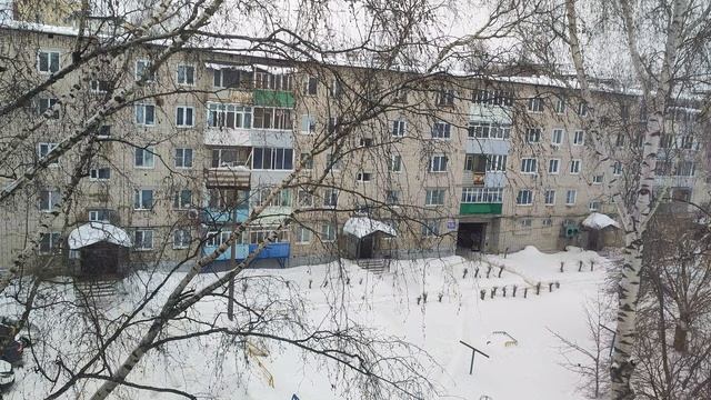 Улица тëплый день