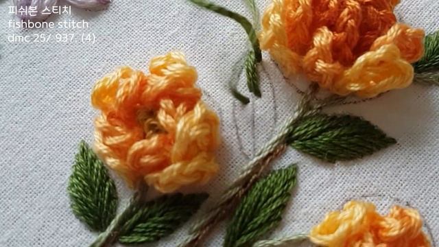 019. 9 полевых цветочков, вышитых вручную