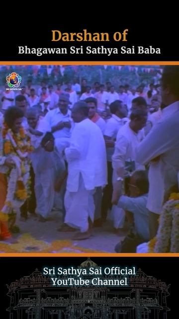 Божественный Даршан Шри Сатья Саи 🙏