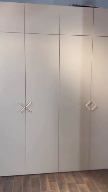 Шкаф распашной 14