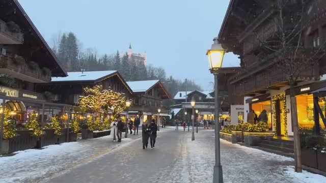 Прогулка в Гштааде во время Снегопада 2024 декабря ❄️ 🎄 🌨 Пешеходная экскурсия по снежной Швейцари