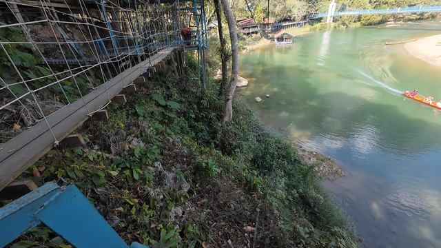 Зиплайн (Zipline), финиш. Ванг Вьенг (Vang Vieng). Лаос. Январь 2026.