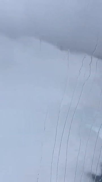 Волна против двухкорпусного корабля