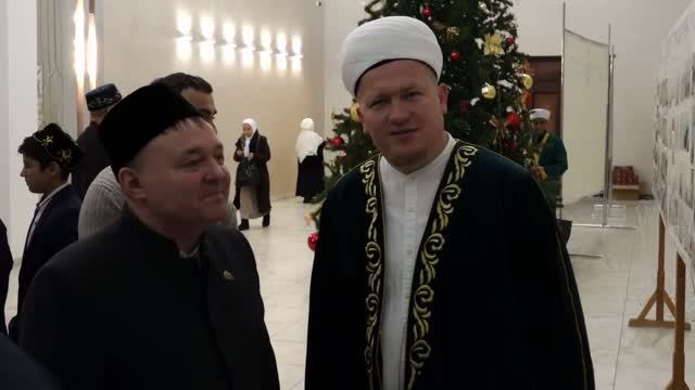 Кукмара мәдрәсәсенең 25 еллыгына багышланган Юбилей кичәсе.