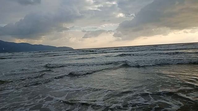 Дананг море утром. Вьетнам. Январь 2026.