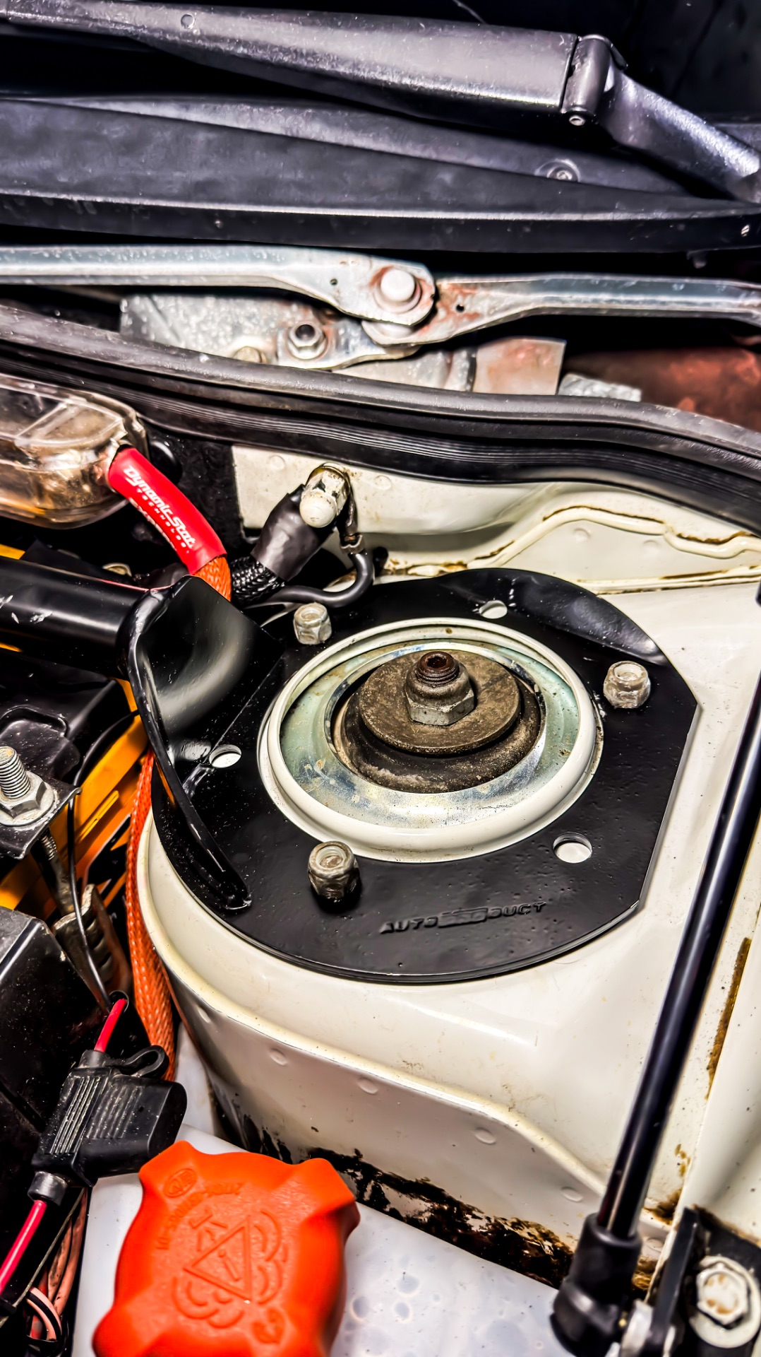 Распорка Автопродукт вдохновляет Пломбира