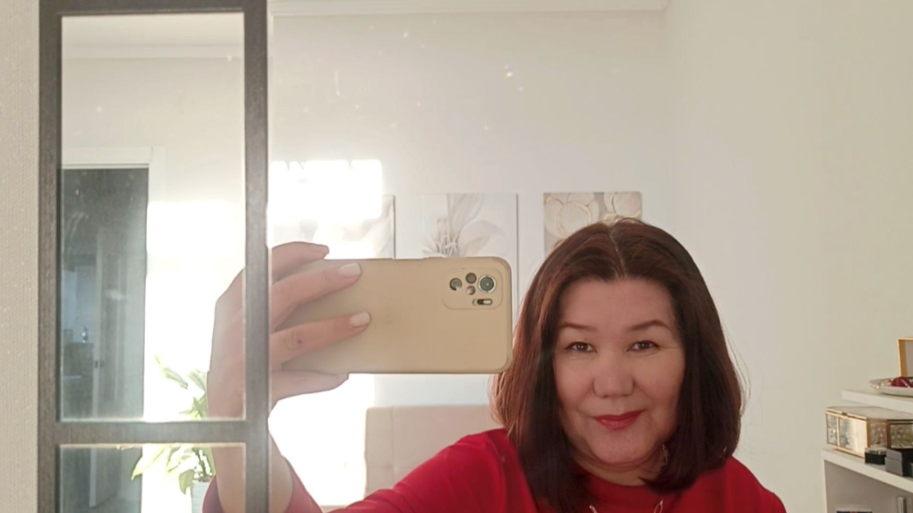 Вот такая я- неидеальная🤪 А не зайти ли мне в "Светофор🚦 "❓