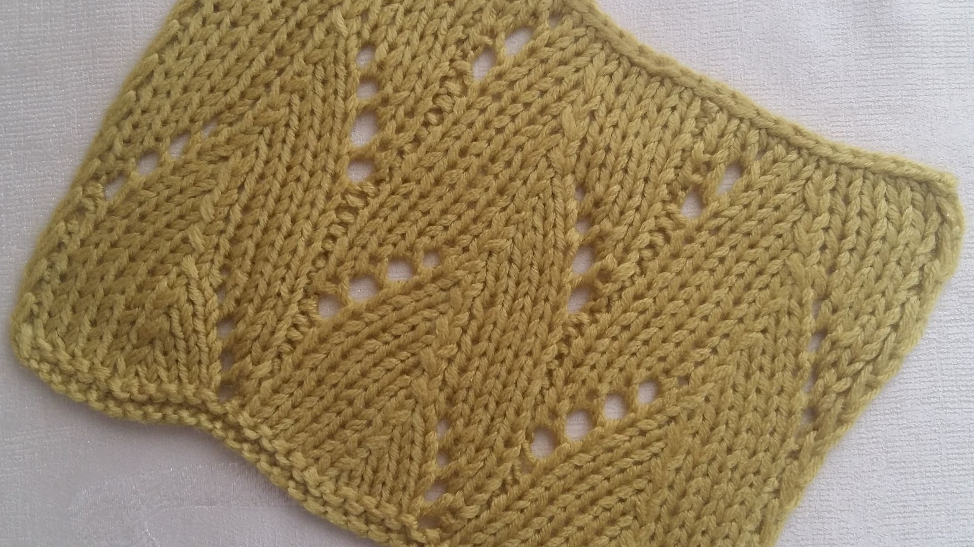 72. Вязание на спицах. Плоские косы.