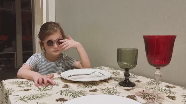 Елизавете Николаевне 3 года