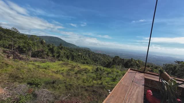 Бокор, Камбоджа. обзорная площадка в кафе. Декабрь 2025.