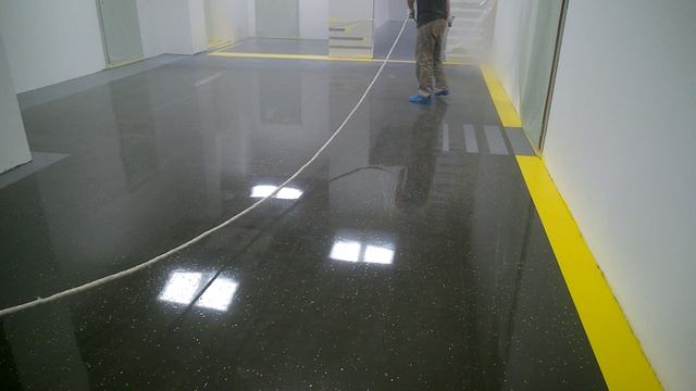 Нанесение матового лака