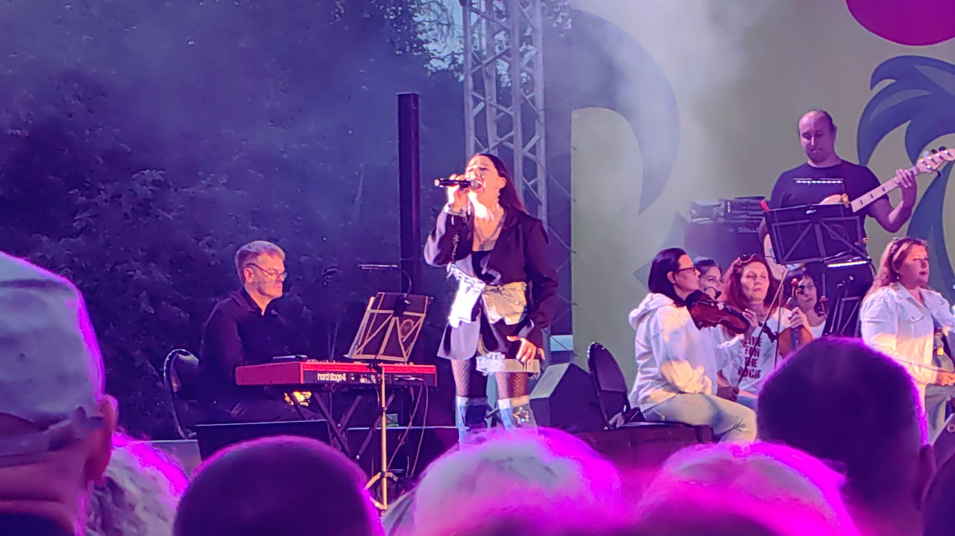 СИМФОНИЯ В ДЖИНСАХ рок-хиты _Часть 5 🌆✨Концерт в честь дня города Минусинска #party