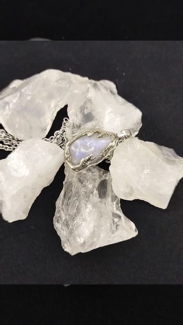 Кулон "Морской мир" с лабрадоритом фриформ ( арт. НФЭ-781-Н-лабр)